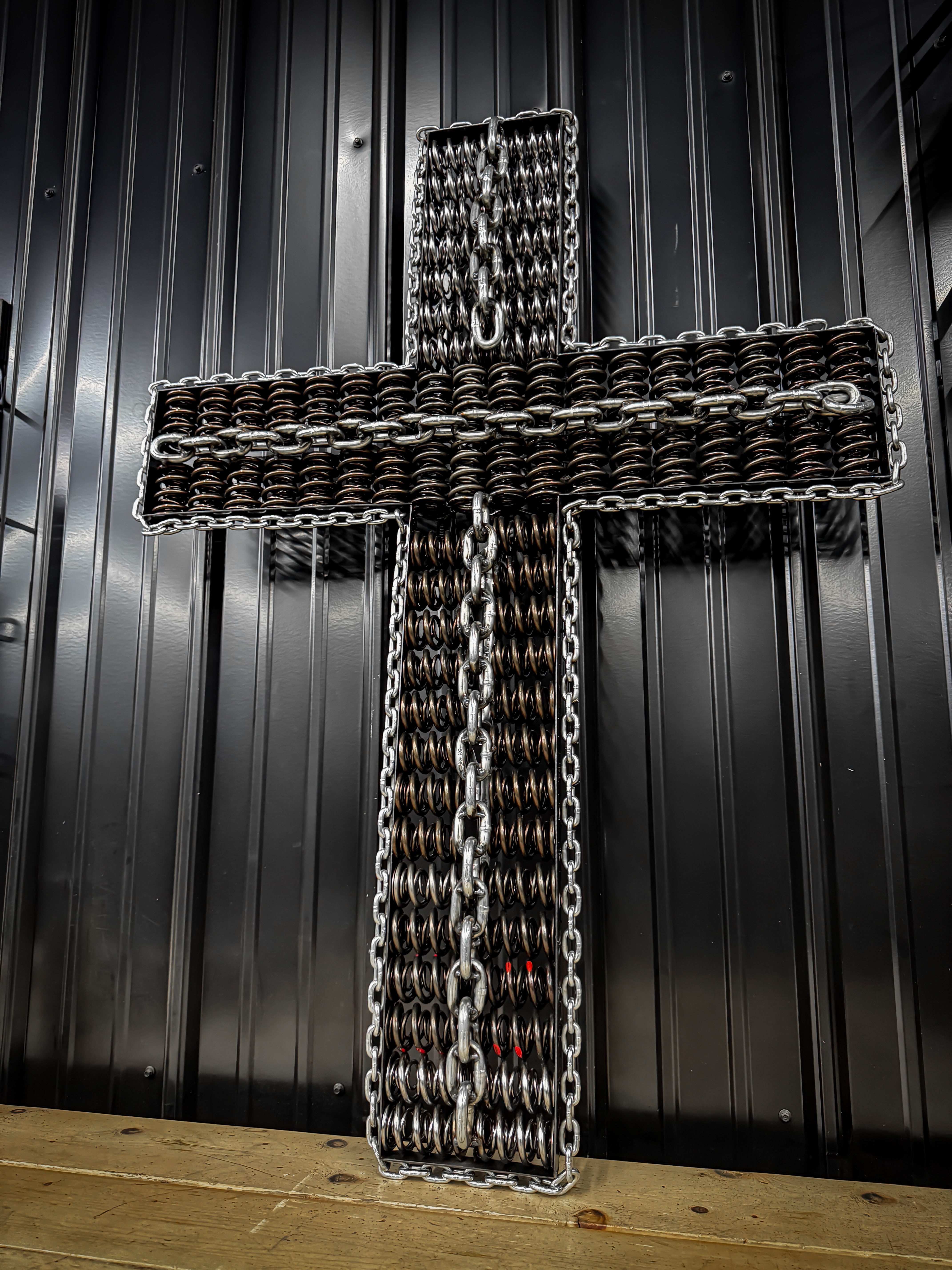 The Cross (4ft) – Ironwood Garage